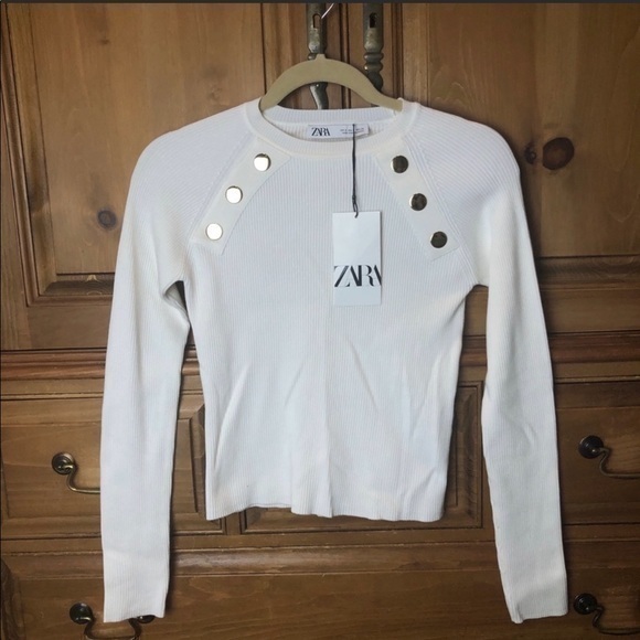 Zara | Sweaters | Zara White Ribbed Fitted Crew Neck Sweater Top | Poshmark